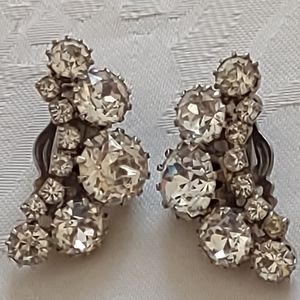 Albert Weiss | Jewelry | Weiss Vintage Austrian Crystals Clip Earrings ...
